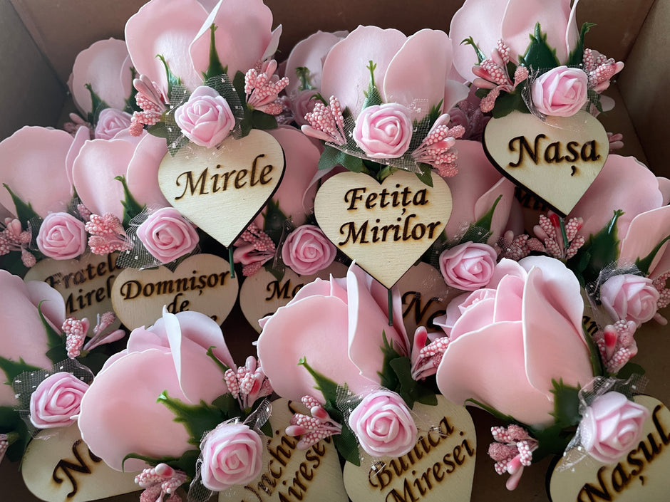 Bratari si flori de pus in piept nunta - cocarde lemn – BeStyle